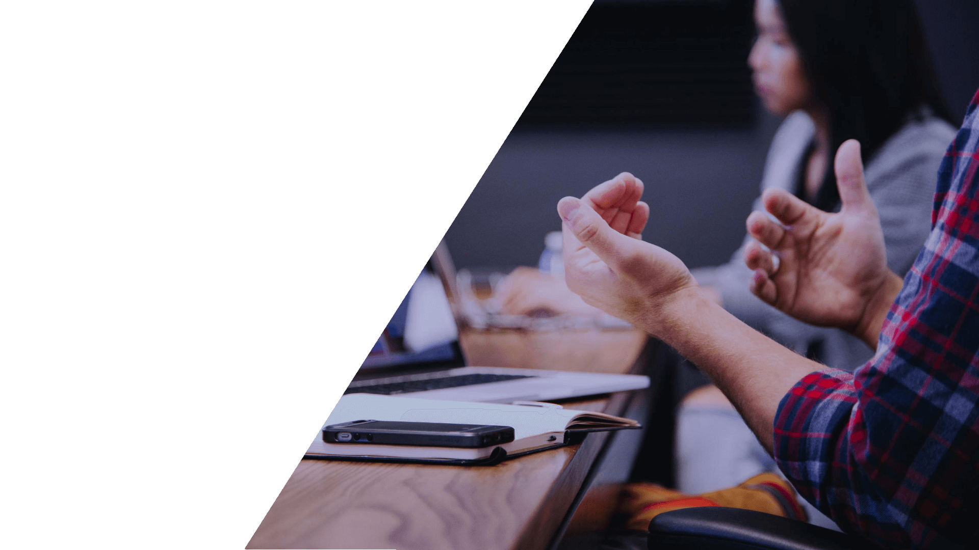 Foresight Research Co,LTD. - We help understand people and professionals.